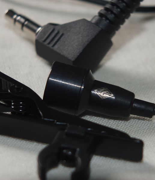 Giant Squid Lav Mic Review - Academic Transcription Services